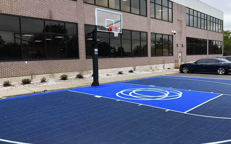 Pp floor tiles for basketball court: resistance and advantages of sun ...